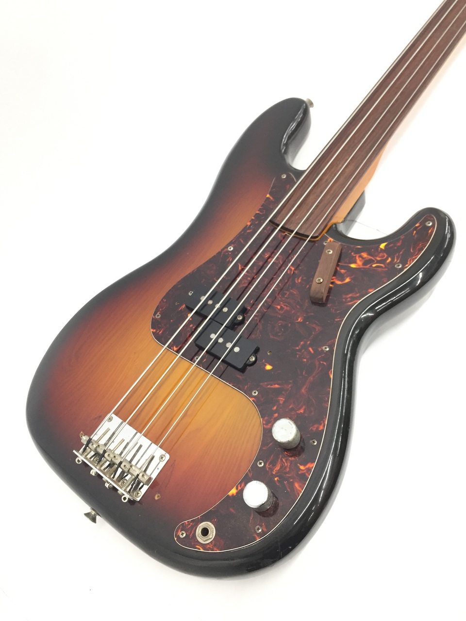 FERNANDES FPB-70FL 1977年製 初期ロゴ期 買取ました！ ＃チバカン楽器 ＃デジマート ＃楽器買取 ＃中古楽器 ＃宅配買取 ...