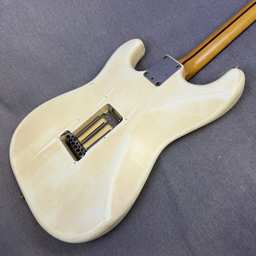 Fender Japan ST314-55 Vintage White Eシリアル 1986-87年製 買取ました デジマートにて￥ ...