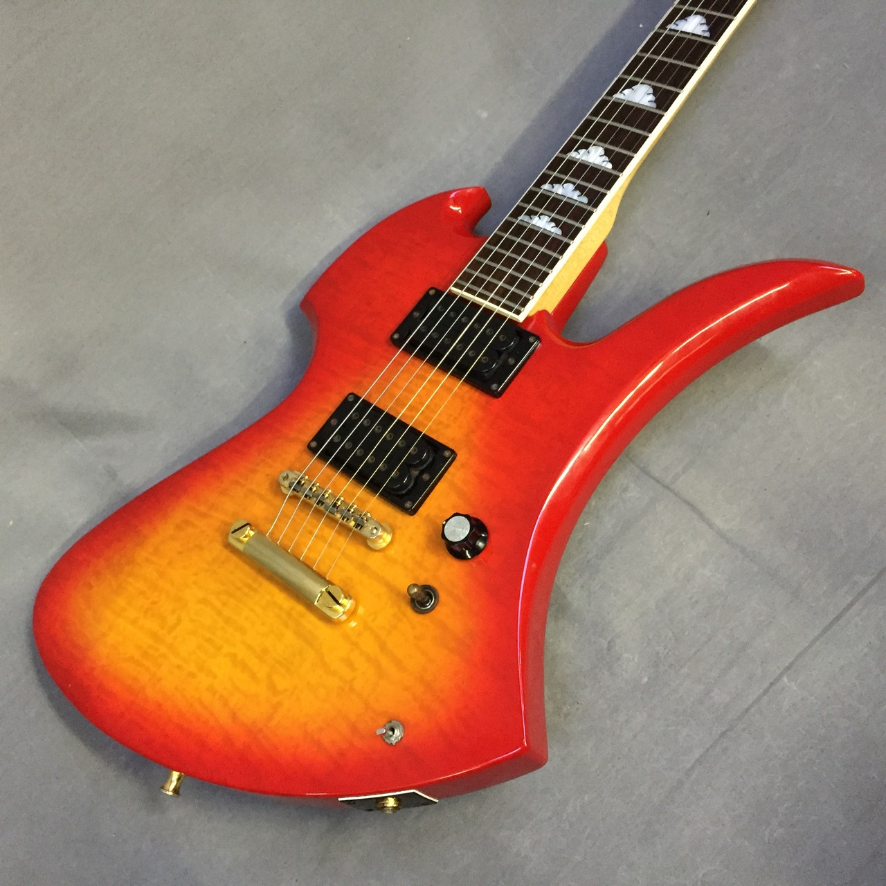 Burny MG-85X CS hide Model 買取りました。デジマートにて￥59,800で販売中！ - 楽器高価買取専門店 高く売る ...